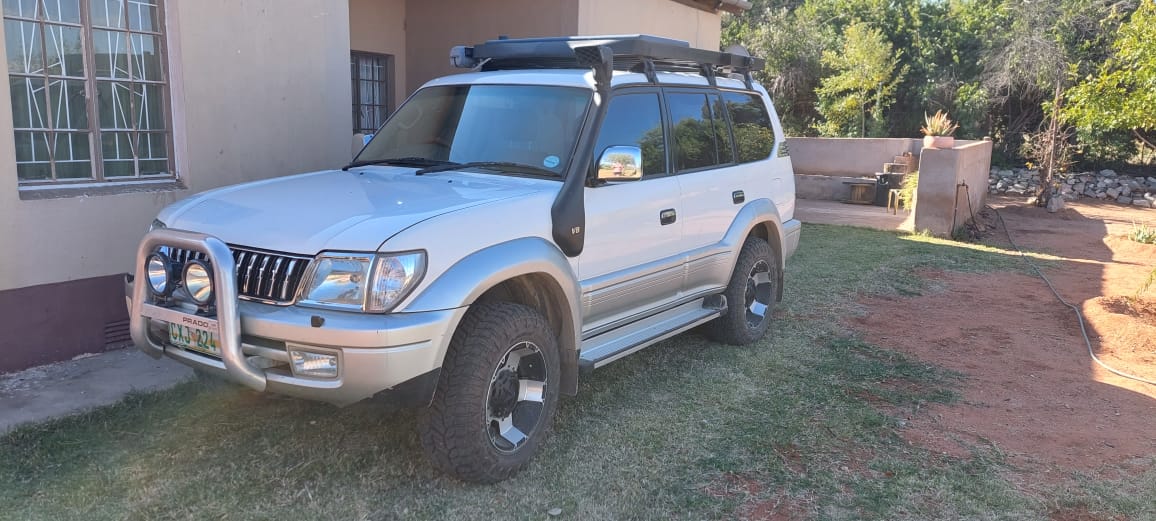 2000 Toyota Prado VX90 Lexus V8 | Junk Mail