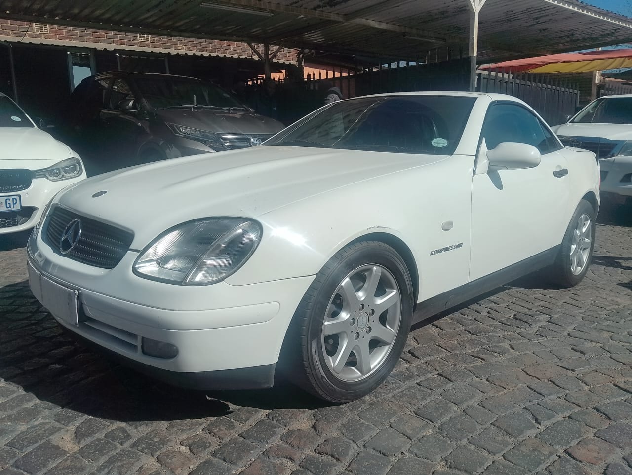 1999 Mercedes-Benz SLK Coupe SLK230 Kompressor Auto RWD 240,000km ...
