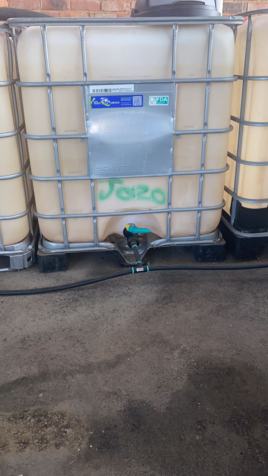 Flowbin Containers 1000L | Junk Mail Marketplace