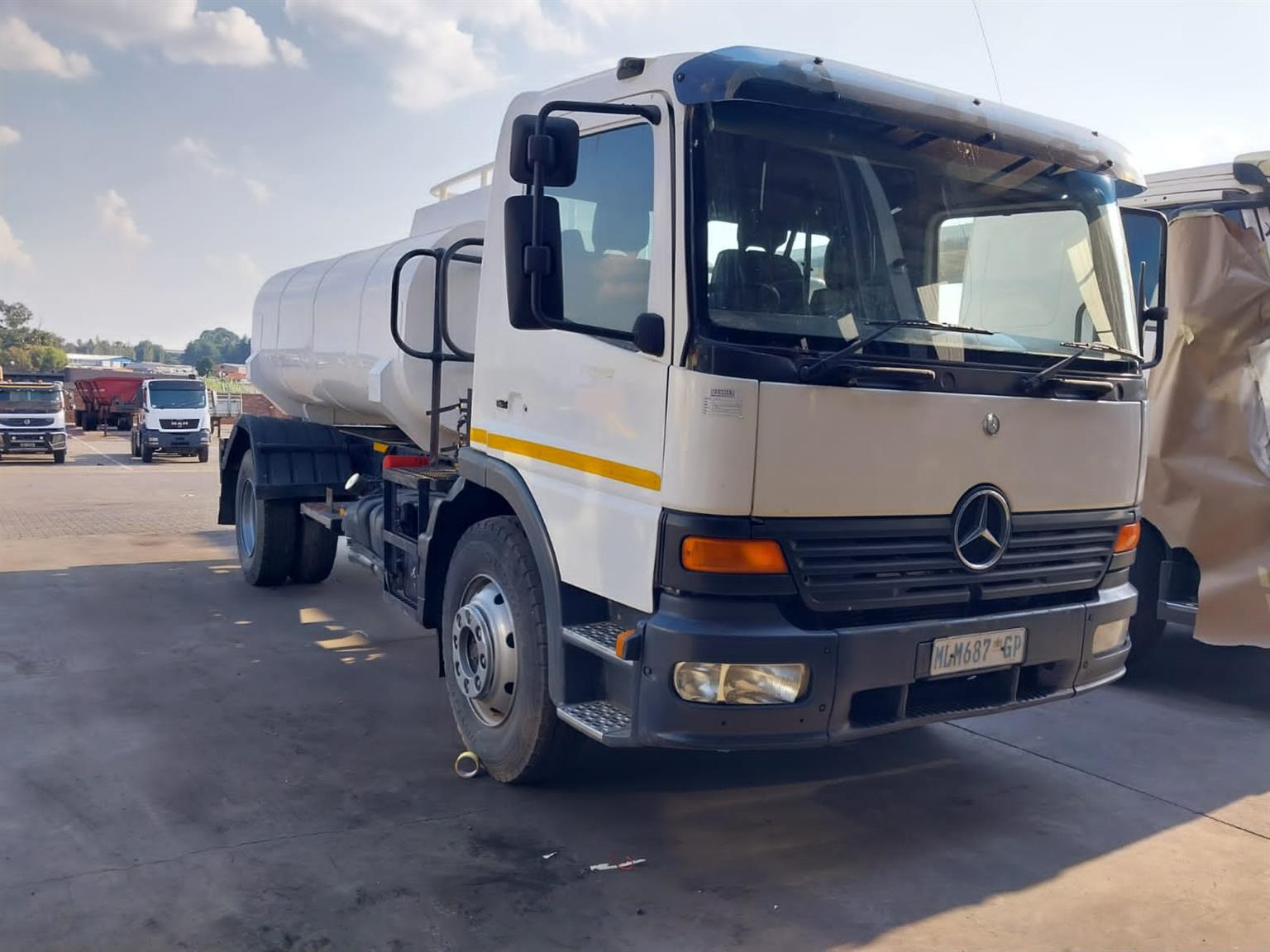 Mercedes benz atego rigid fuel tanker 8000 litres for sale | Junk Mail