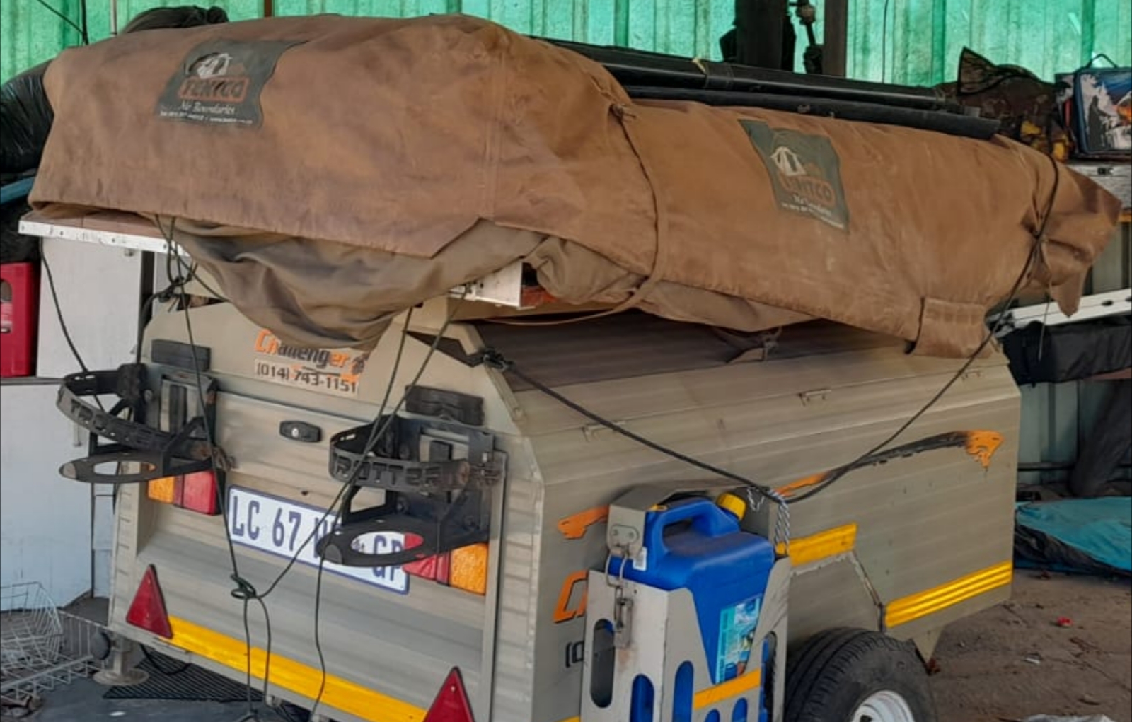 2012 CHALLENGER 4 x4 6 FOOT CAMPING TRAILER, INVERTER & SUN PANEL ...