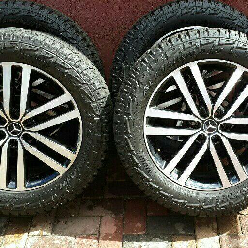 MERCEDES X CLASS SUV OEM 19IN MAGS & TYRES | Junk Mail