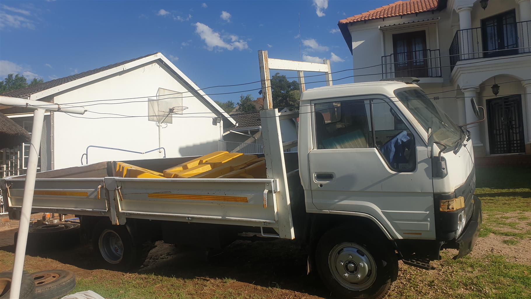 Toyota Dyna New engine, good condition | Junk Mail Marketplace