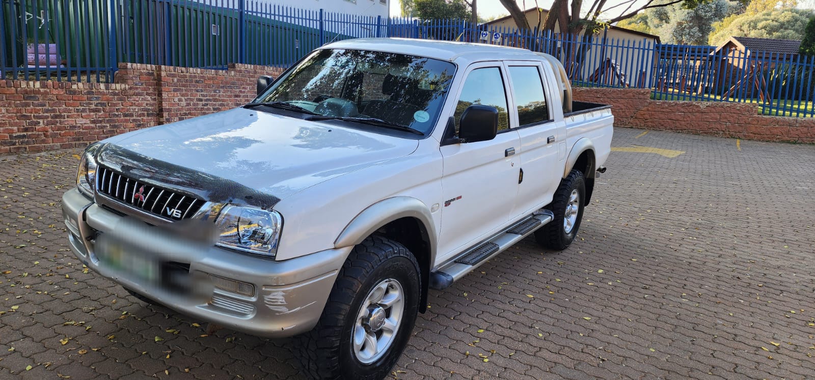 2002 Mitsubishi Colt 3000 V6 4x4 MANUAL double cab | Junk Mail