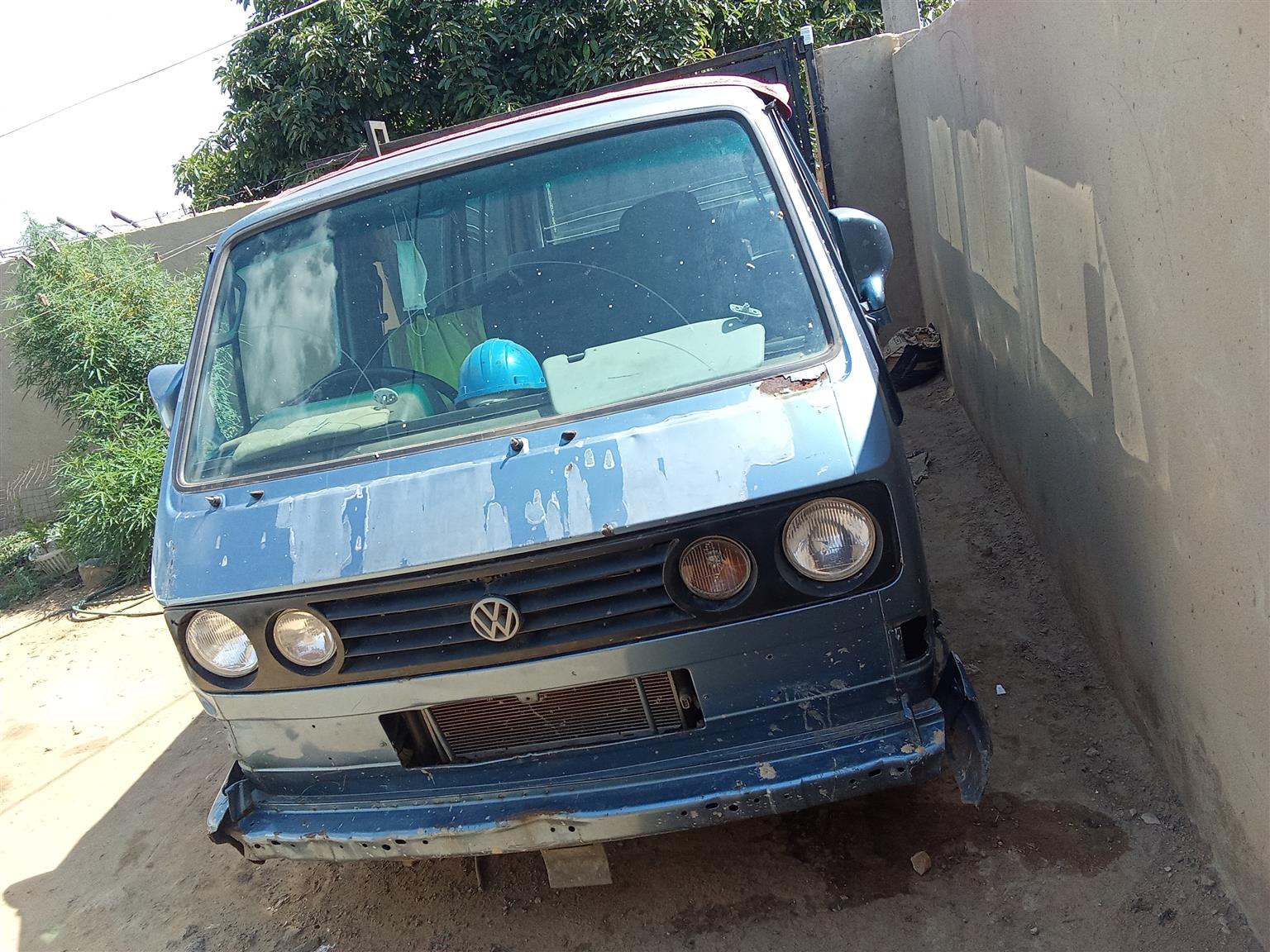 VW microbus/ caravelle complete body with no papers for sale or swap ...