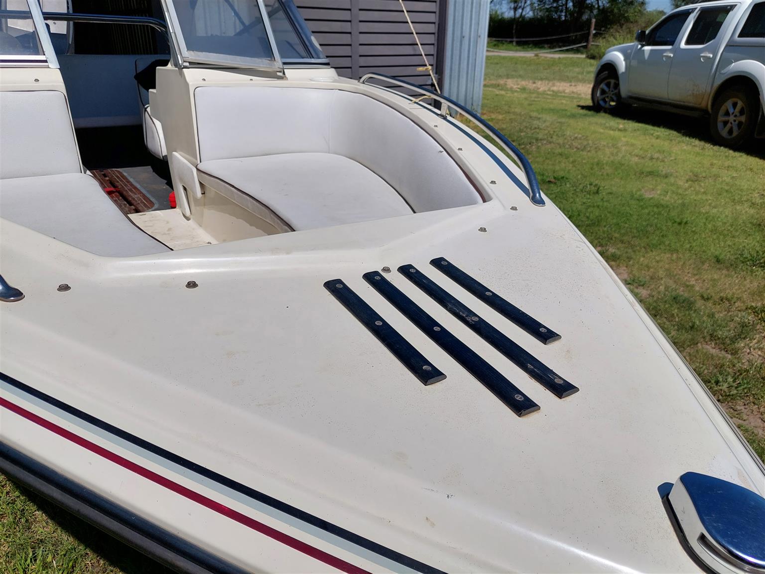 PANACHE 1850 WITH 200HP MARINER BOWRIDER | Junk Mail Marketplace