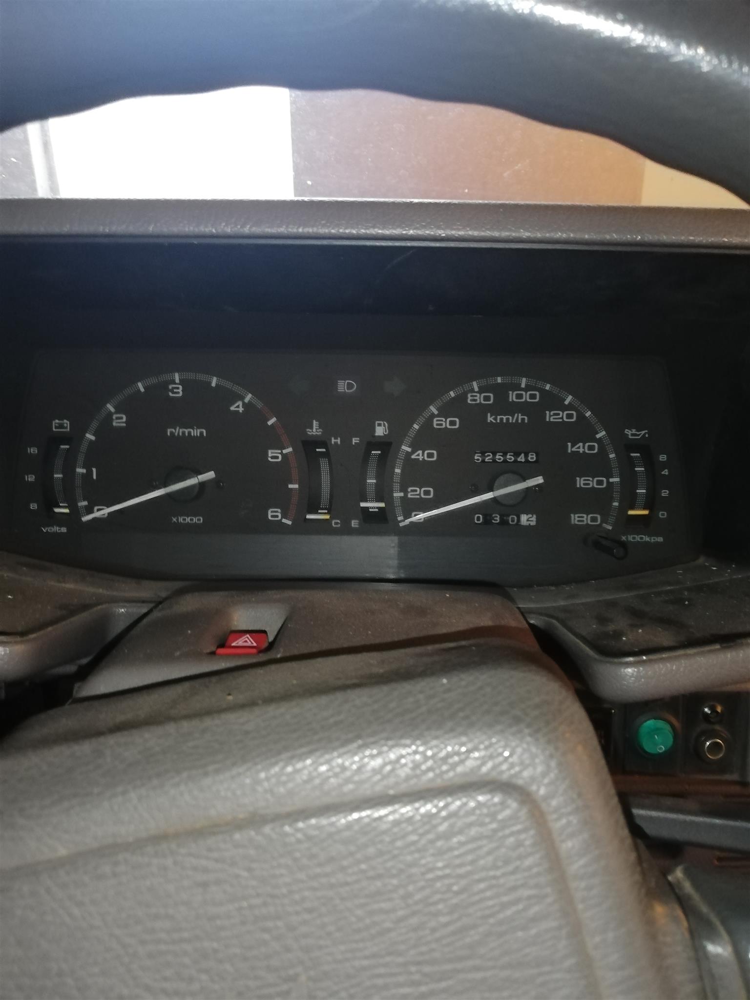 Isuzu kb280 for sale | Junk Mail