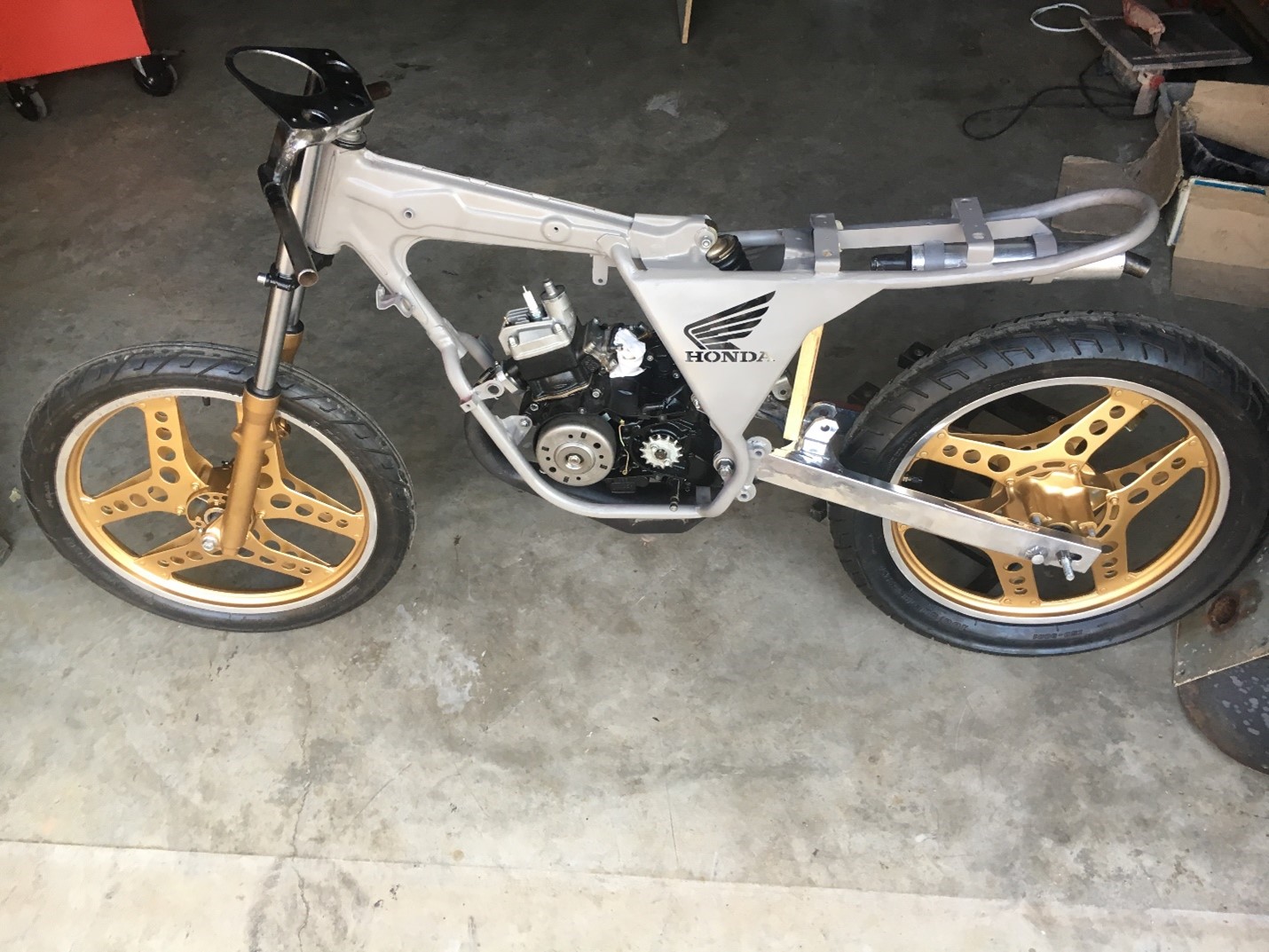 Honda MBX 50 racing bike | Junk Mail Marketplace