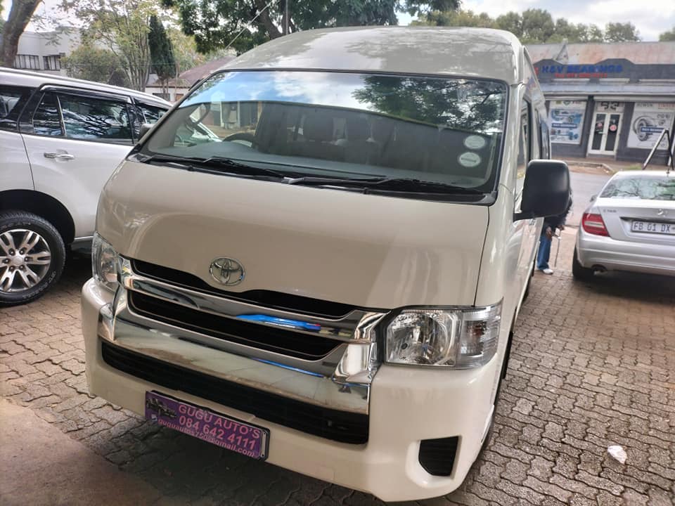 2015 Toyota Quantum 2.7 vvti 14 Seater 185000km White Manual Petrol ...