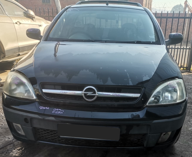 Body Parts Available for Diesel Opel Corsa Gamma 1.7 | Junk Mail