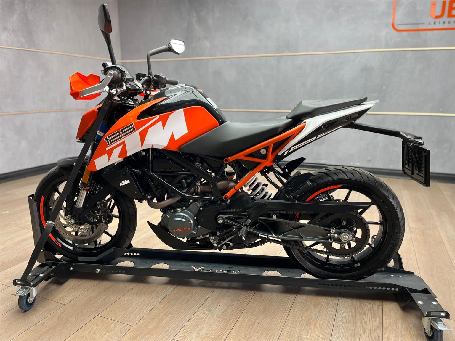 2017 KTM DUKE 125 | UB LEISURE | Junk Mail