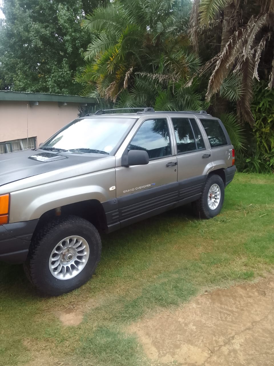 Jeep Grand Cherokee | Junk Mail