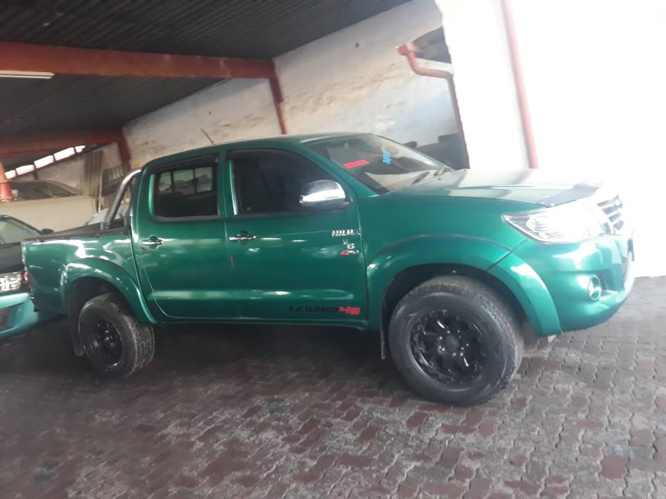 2013 Toyota Hilux V6 Vvti Double Cab For Sale | Junk Mail Marketplace