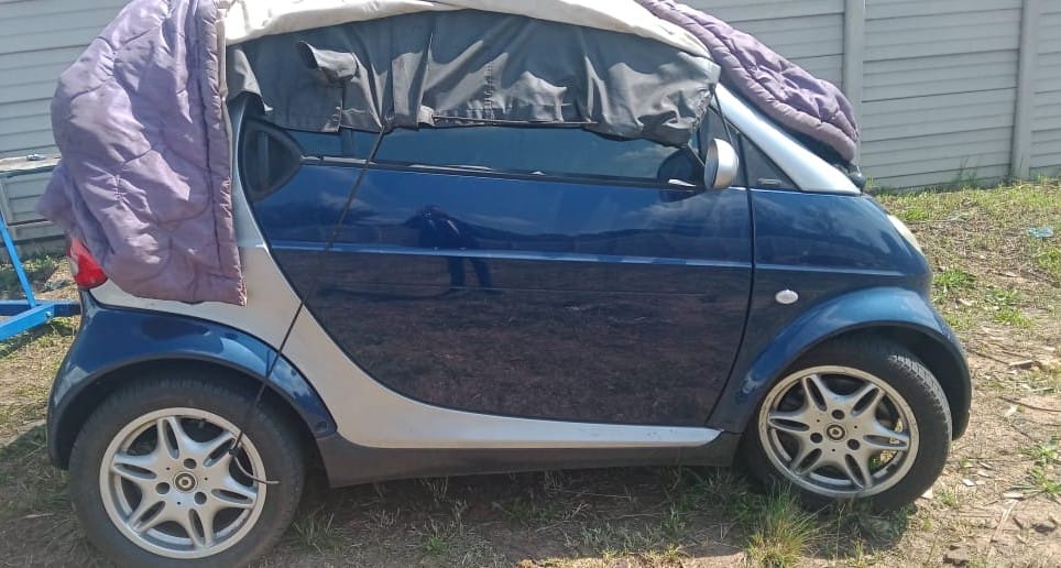 Smart Kar stripping for spares | Junk Mail Marketplace