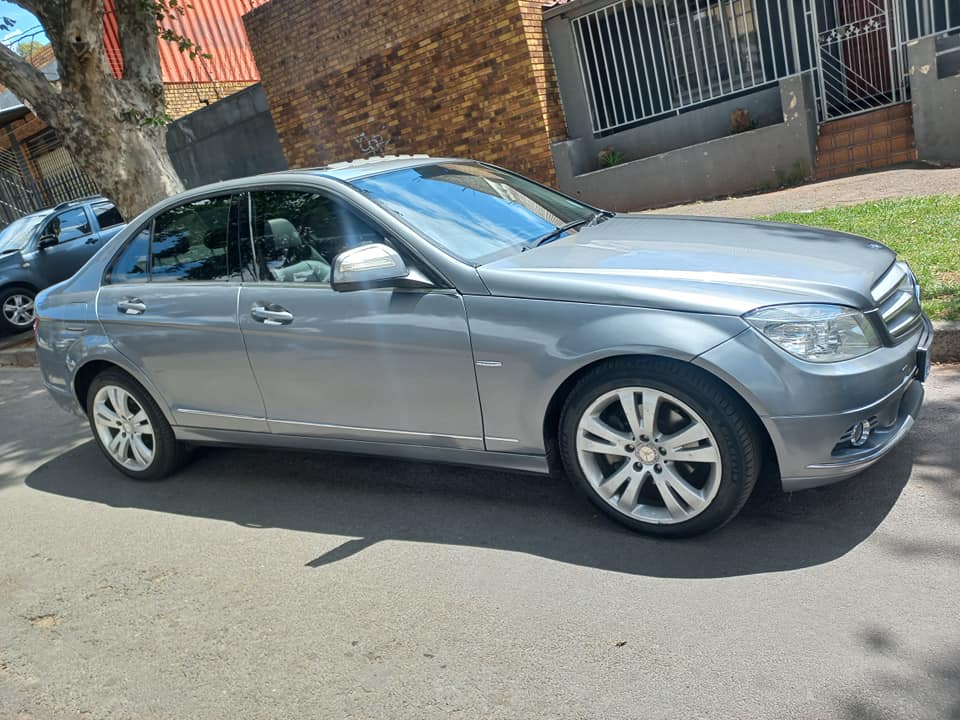2009 MERCEDES BENZ C200 KOMPRESSOR AUTOMATIC TRANSMISSION IN EXCELLENT CONDITION WITH SUN ROOF ...