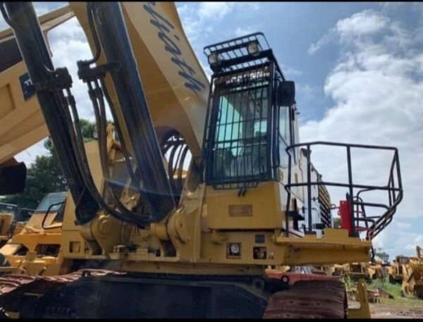 CAT 5110 B Excavator. Exc VAT 23 600 Hours 110 Ton 5 Ton Loader 100% ...