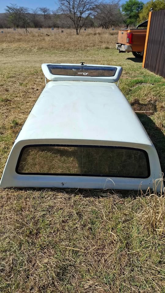 Beekman S/C Canopy | Junk Mail Marketplace