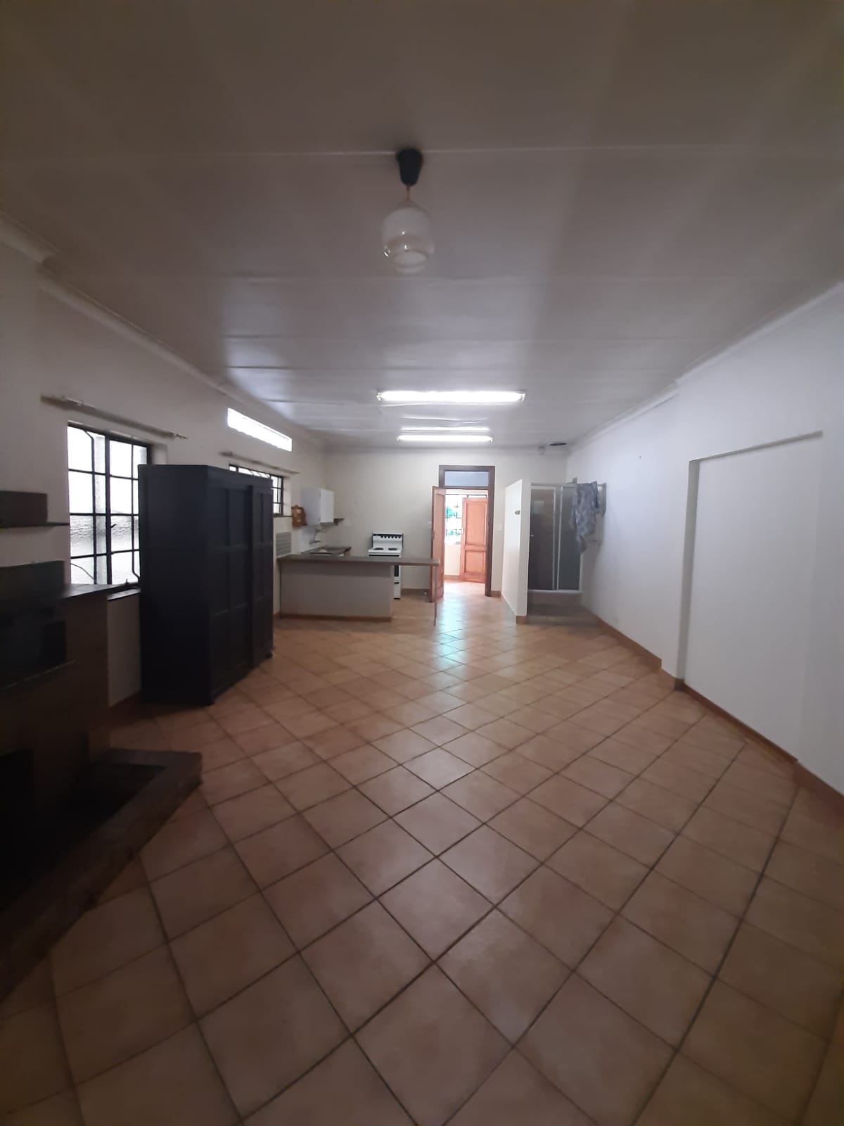 Bachelor Flat in Lyttleton | Junk Mail