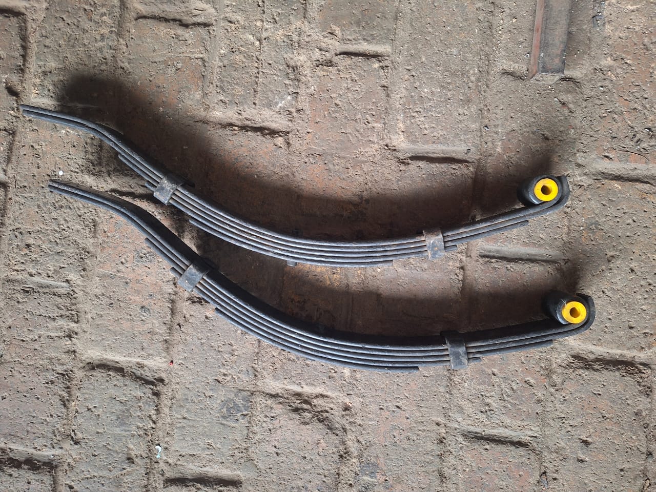 Trailer Leaf Springs for sale | Junk Mail Marketplace