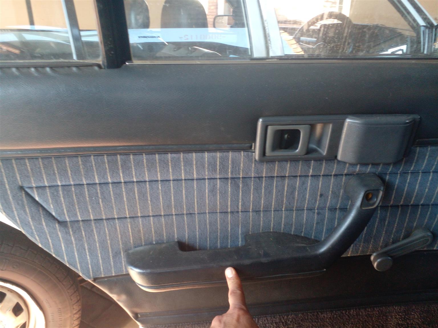 Cressida stripping for spares 1981 model, seats 90% good, diff ...