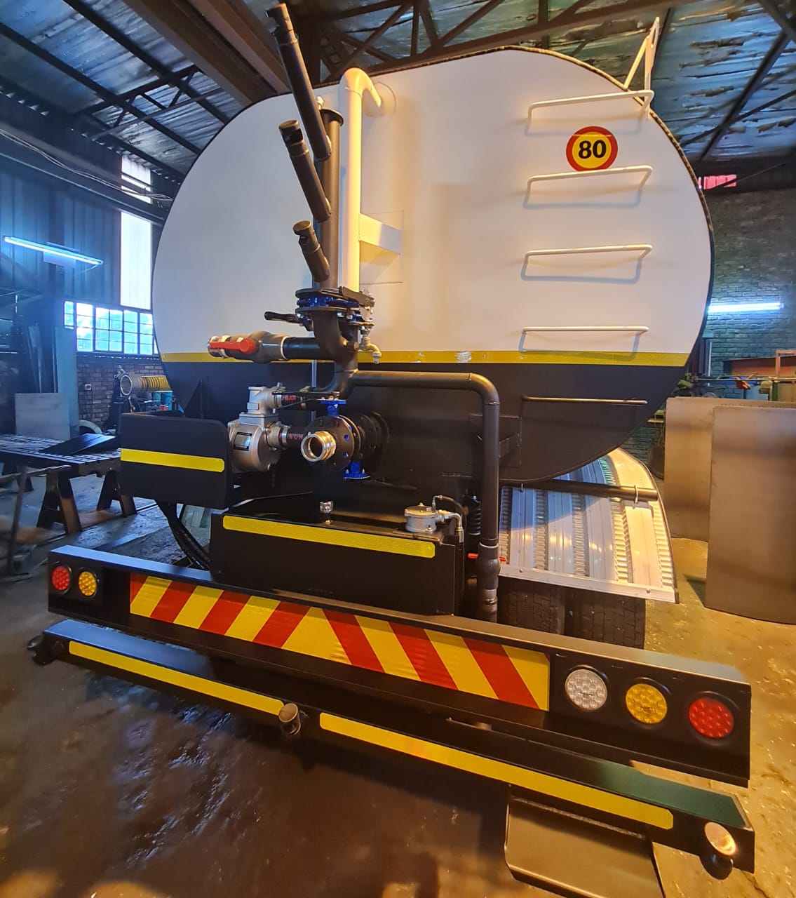 WATER BOWSER TANK MANUFACTURER WATER BOWSER | Junk Mail Marketplace