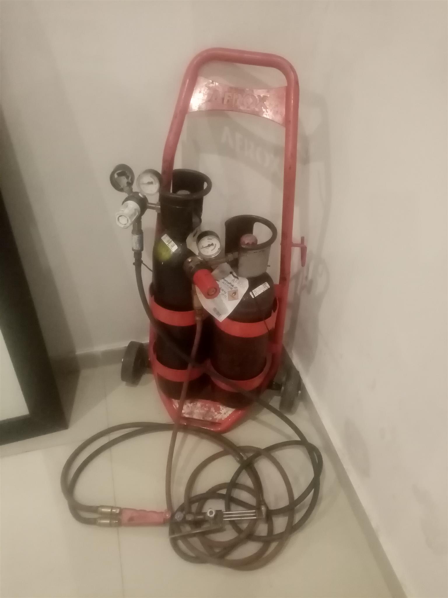 Afrox portapak cylinder bottles | Junk Mail