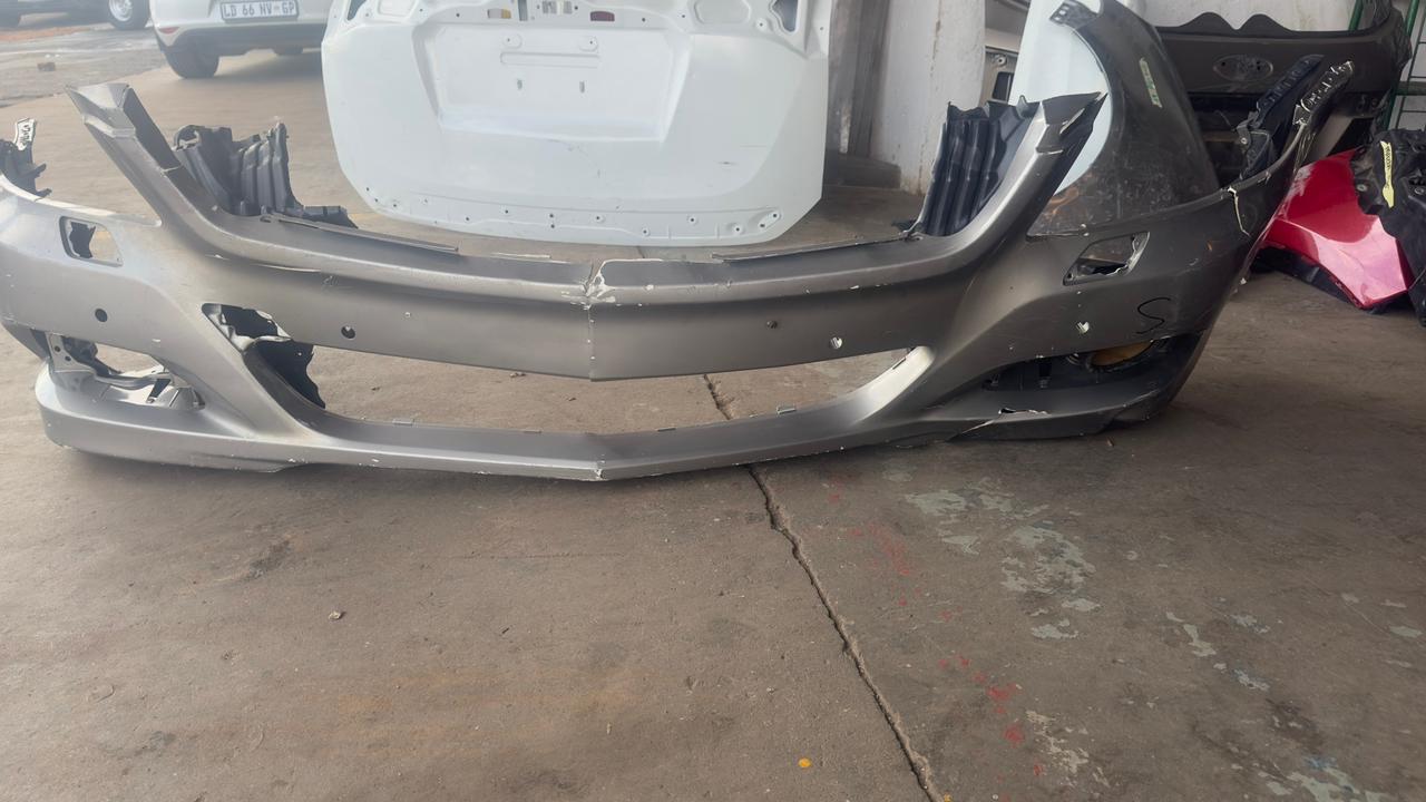 Mercedes Sl W230 R230 facelift front bumper for sale a | Junk Mail