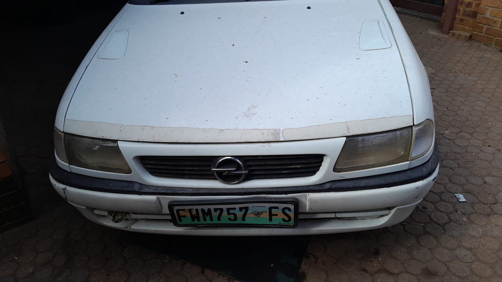 Opel Astra 1400 | Junk Mail Marketplace