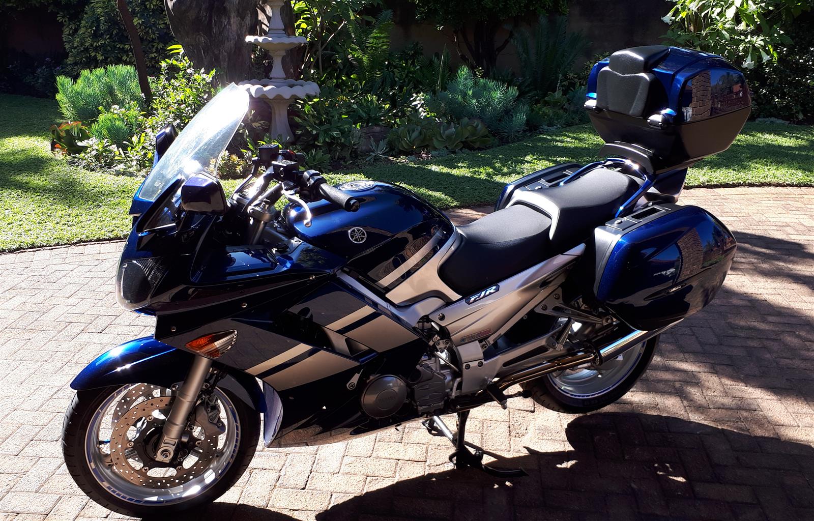 YAMAHA FJR 1300 | Junk Mail