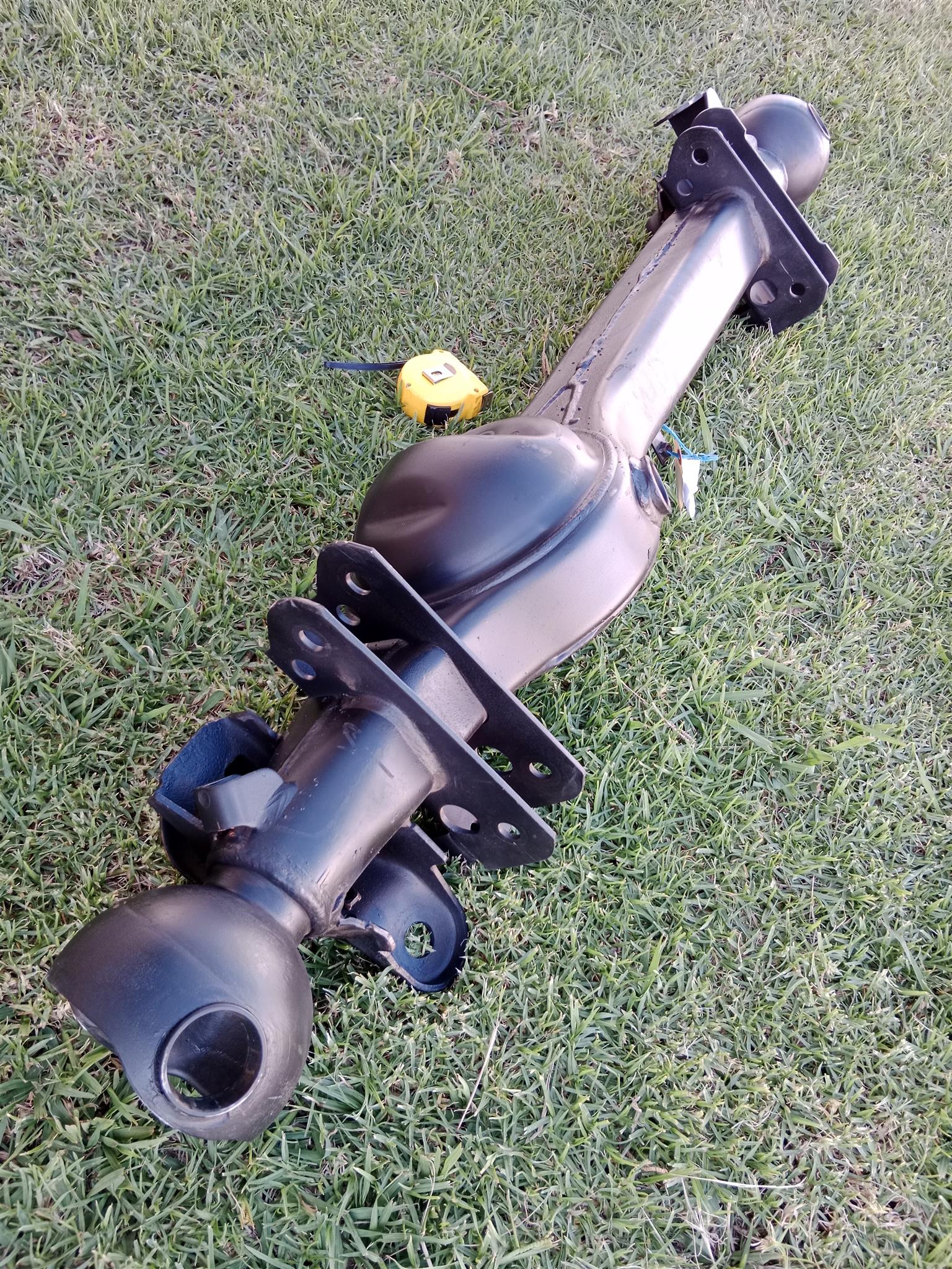 Toyota Land Cruiser 79 series reconditioned front diff housing for sale ...