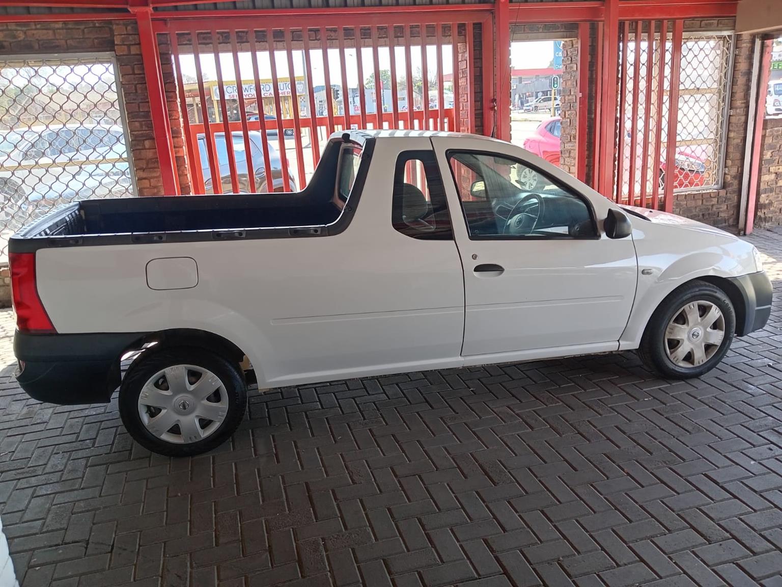 2015 Nissan NP 200 | Junk Mail Marketplace