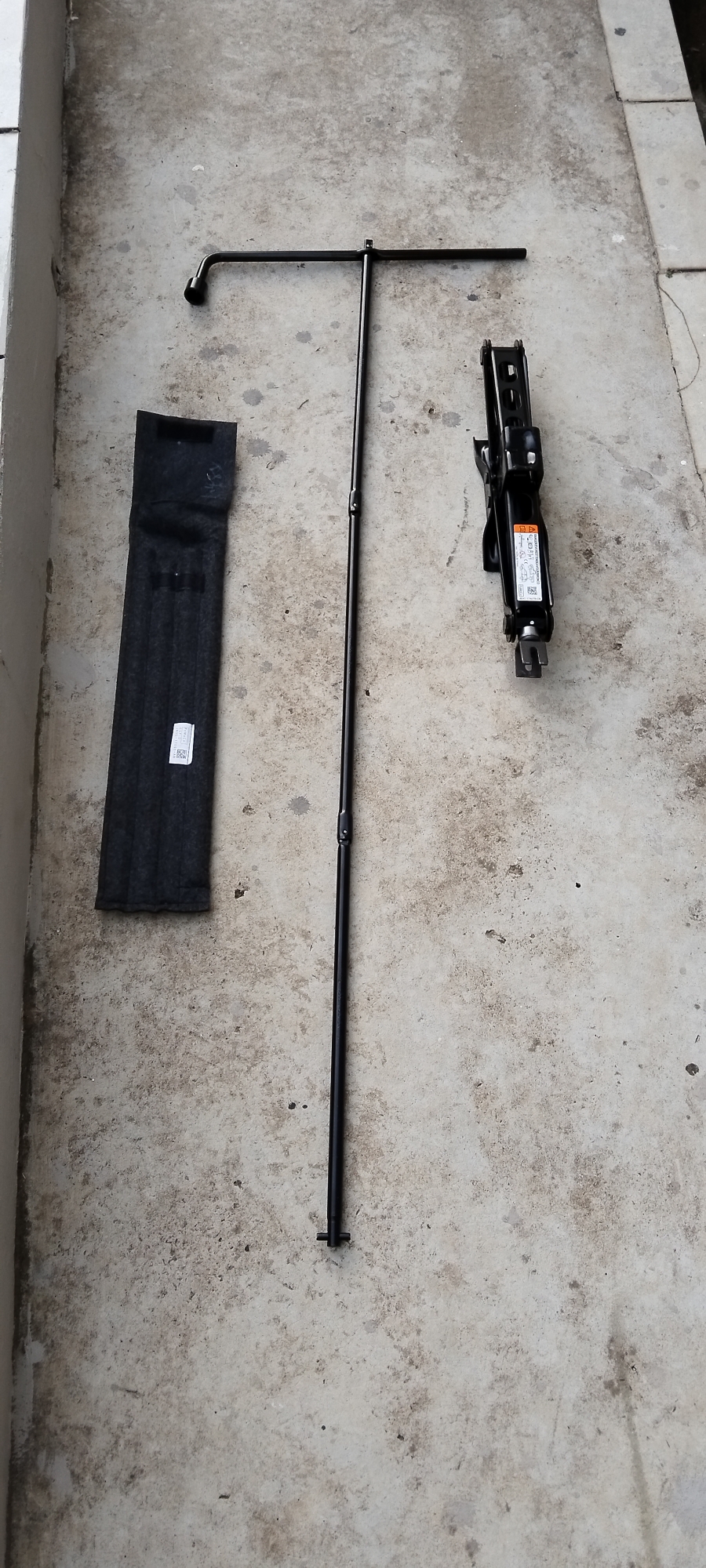 Ford Ranger or Everest Spare Wheel Removal kit with Jack and Wheel ...