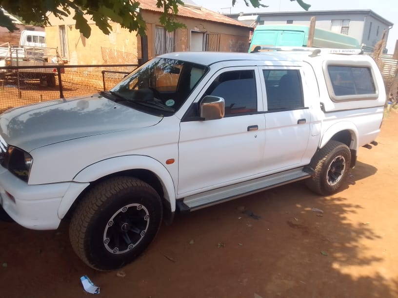 Mitsubishi Colt Rodeo V6 for sale | Junk Mail