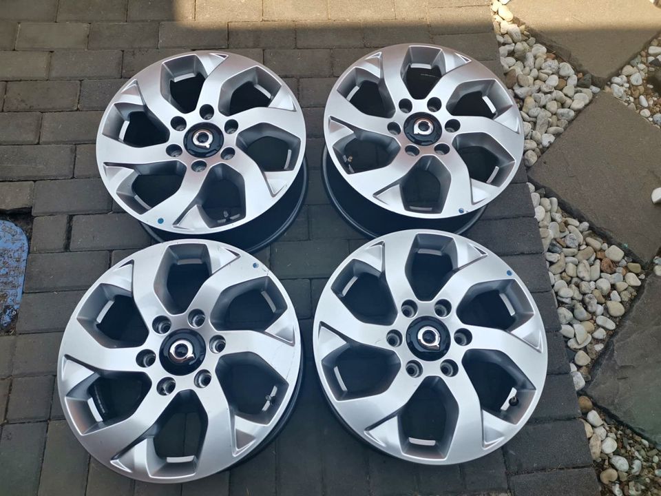 17" GWM original mags set - can still fit on Isuzu,Toyota,Ford Ranger ...