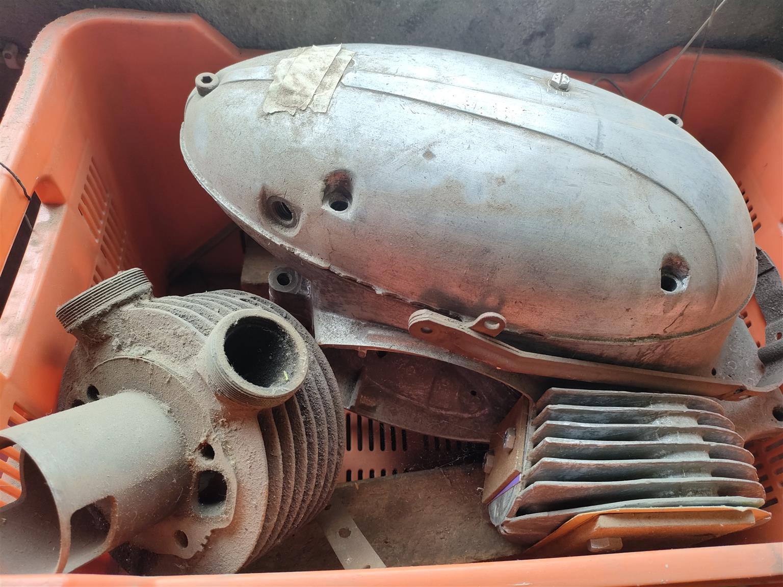 1954 JAWA 250cc FOR SALE FOR REBUILD. | Junk Mail Marketplace