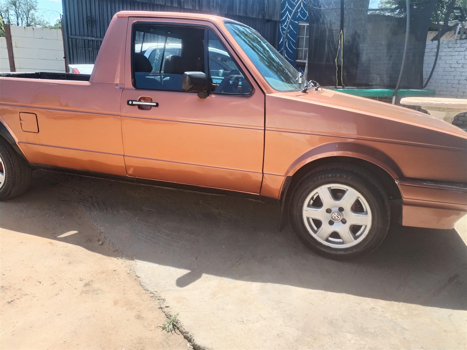 NEAT CADDY BAKKIE 1.8 ENGINE | Junk Mail Marketplace