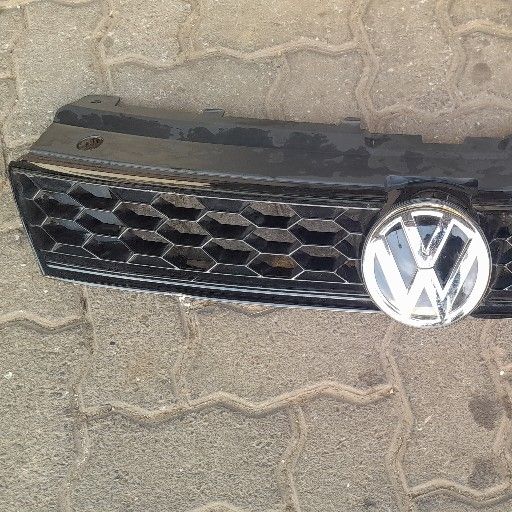 golf 7 gti grill | Junk Mail
