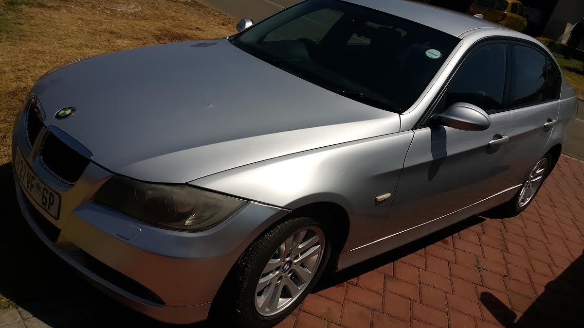 Bmw e90 model 2005 accident free minor problem, start and go, tyre 85% | Junk Mail Marketplace