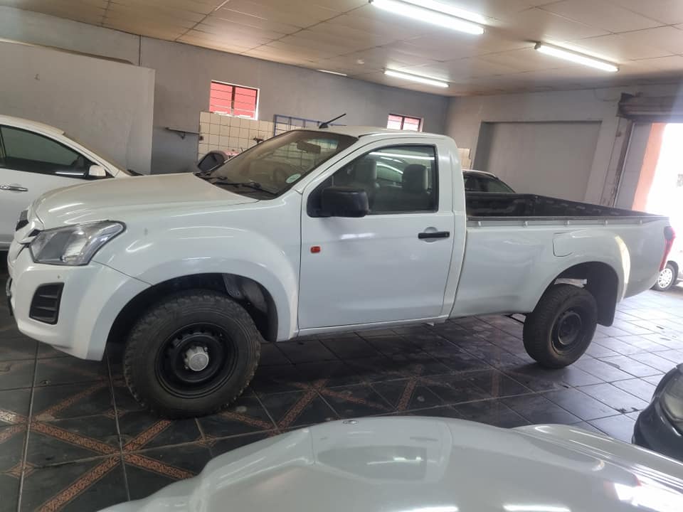 2017 ISUZU KB250 KB250DTeq FleetSide SINGLE CAB 14 Manual Mechanically ...