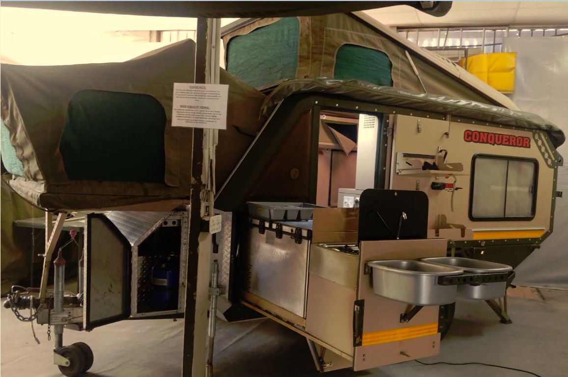 2007 Conqueror Commander Classic Caravan | Junk Mail