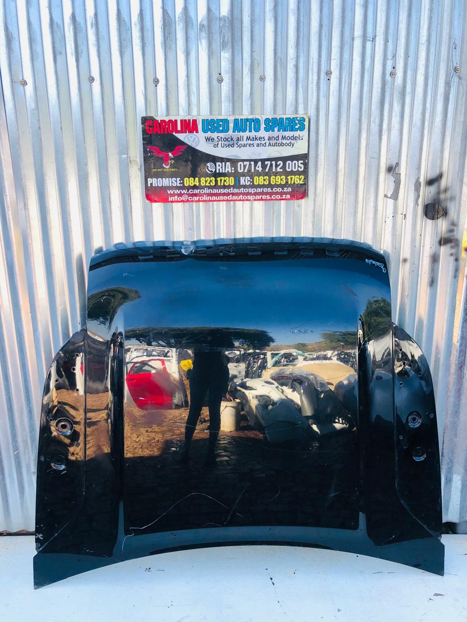 Land Rover Defender 110 bonnet | Junk Mail