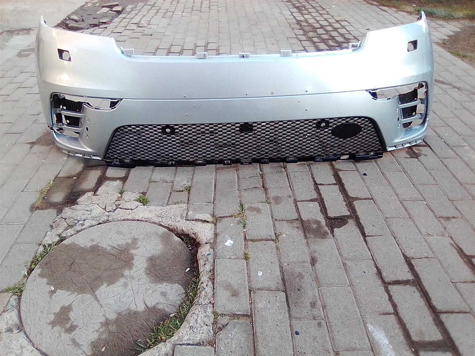 2022 RANGE ROVER VELAR D200 R-DYNAMIC FRONT BUMPER AND LOWER GRILL FOR ...