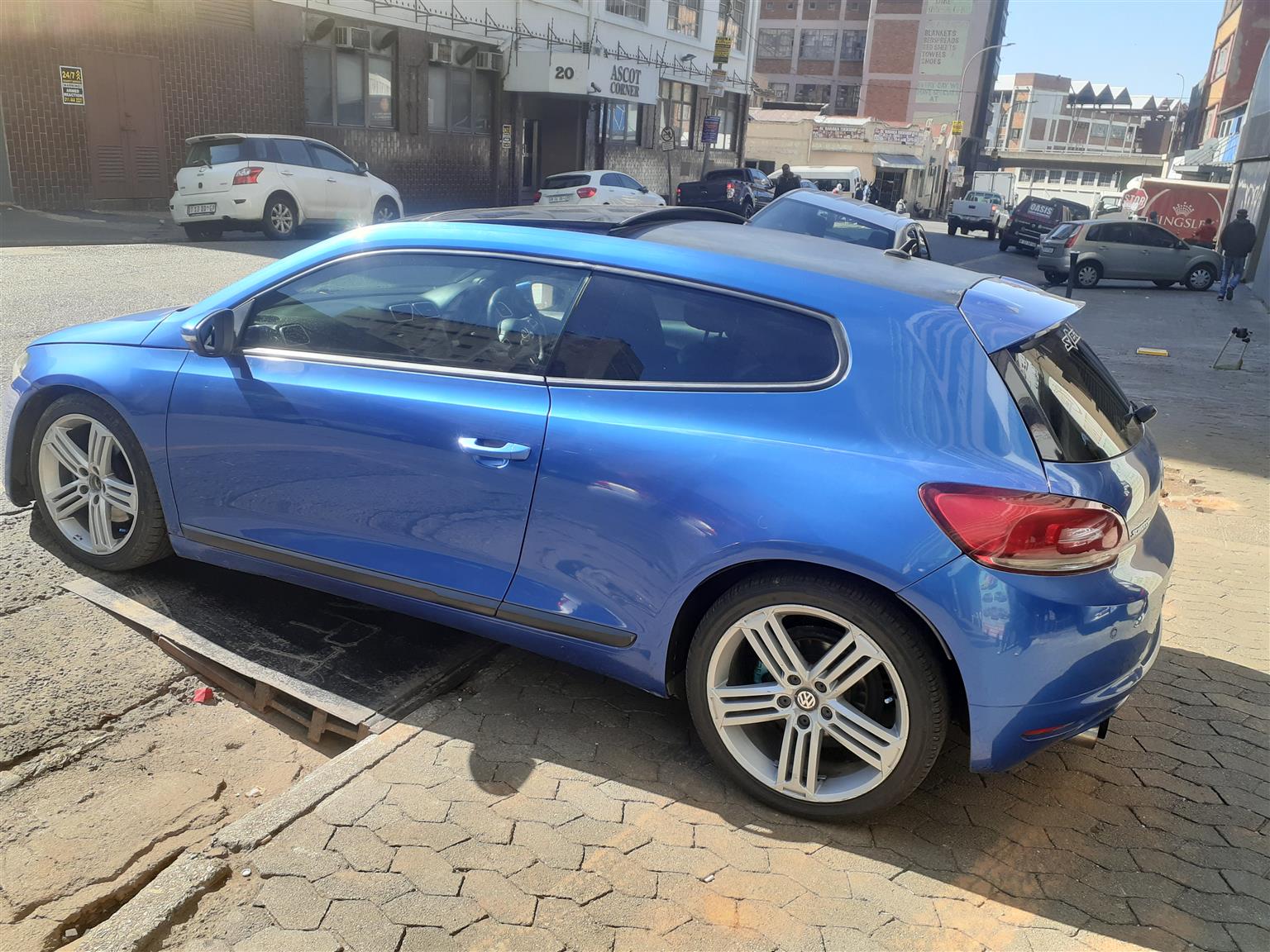 Vw Scirocco 2.0 TS Automatic DSG, Sunroof, Leather | Junk Mail