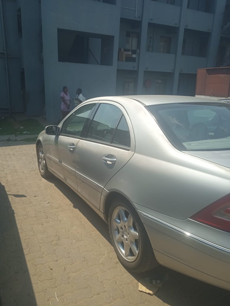 Mercedes C240 2001 Model | Junk Mail