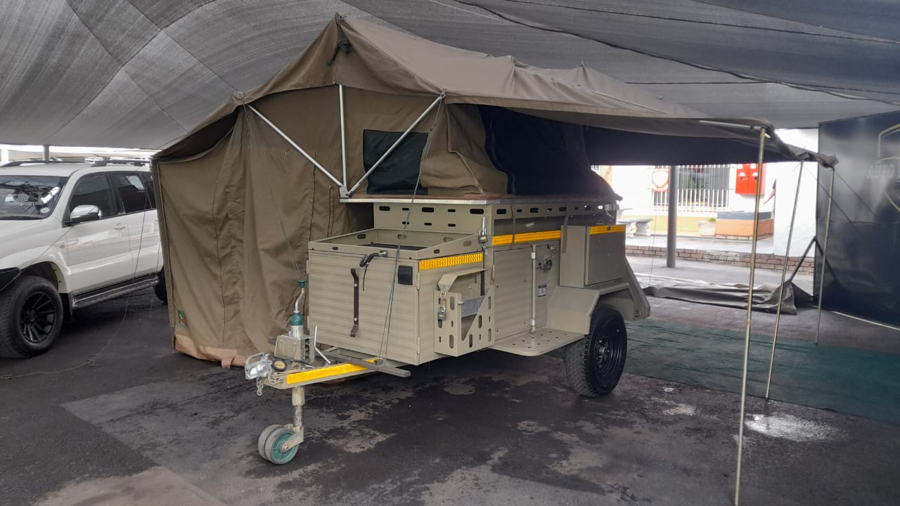 2012 Challenger Bundu Basher Camping Trailer | Junk Mail Marketplace