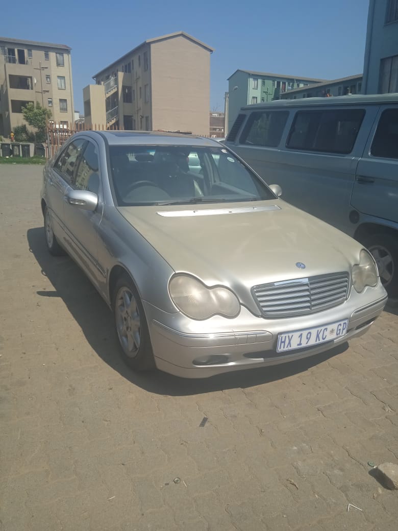 Mercedes C240 2001 Model | Junk Mail