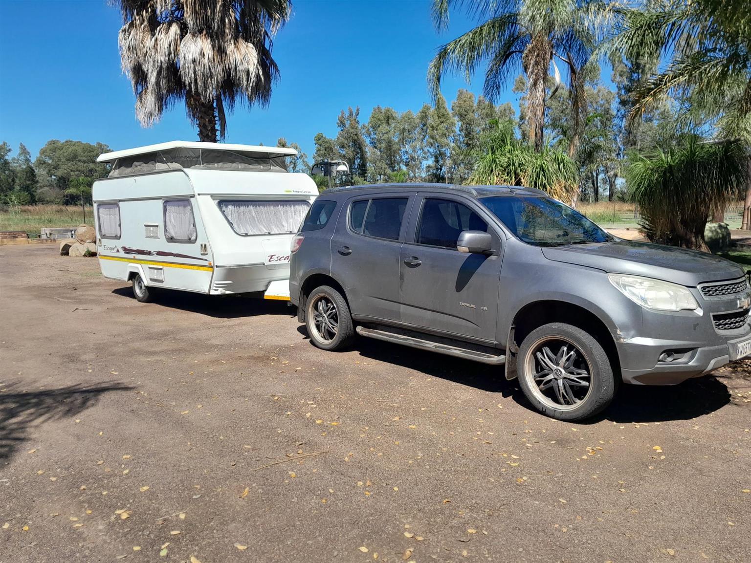 Sprite Caravan with NEW TENT and a FREE Trailer | Junk Mail