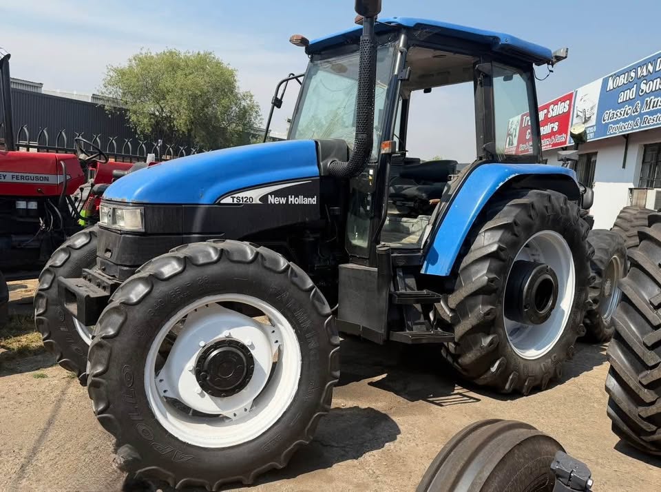 TS120 New Holland Tractor | Junk Mail Marketplace