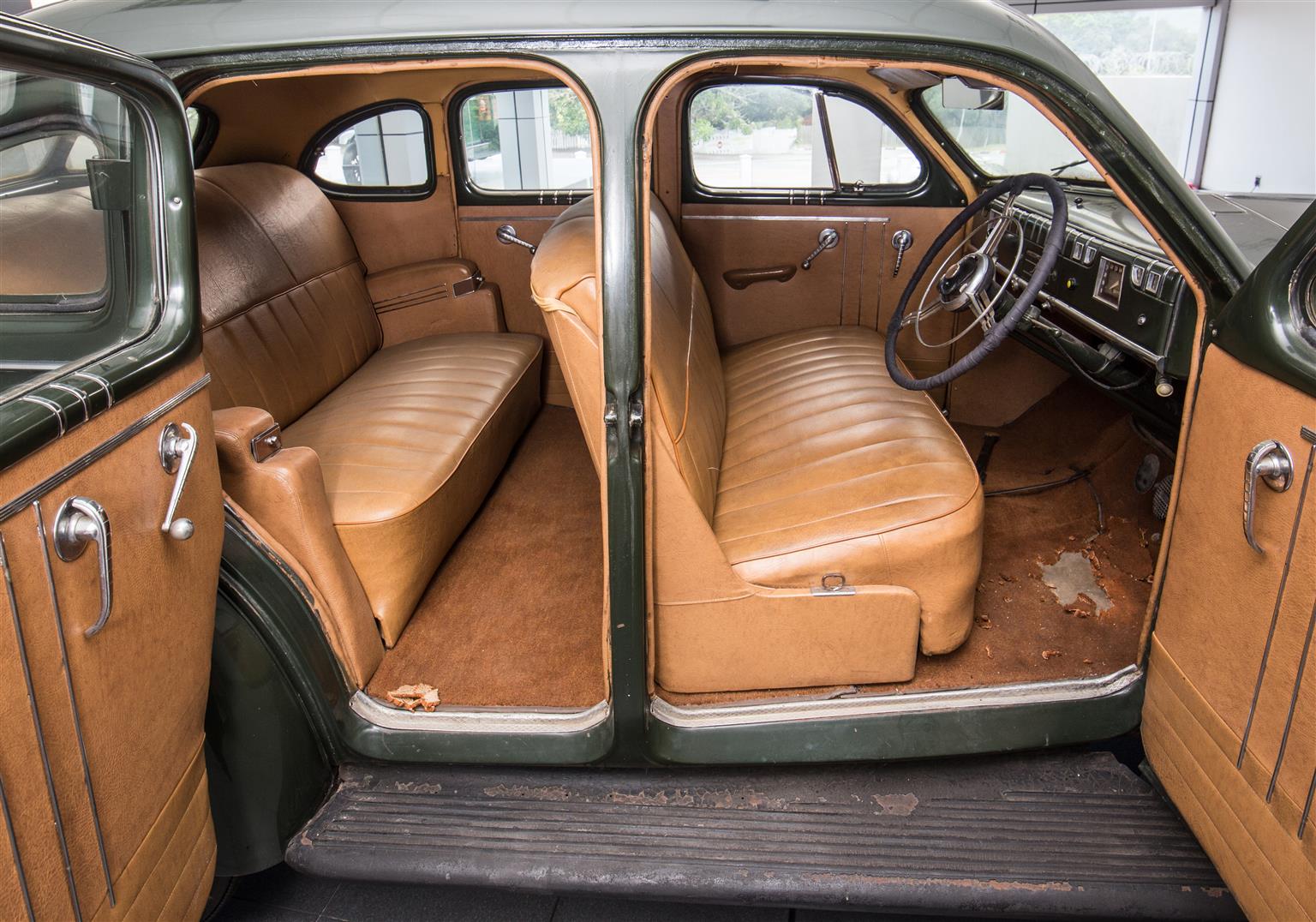 1940 STUDEBAKER COMMANDER | Junk Mail Marketplace