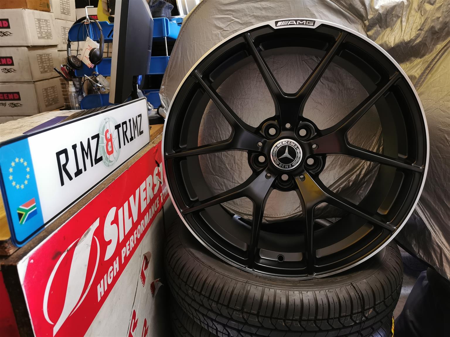 19 inch Mercedes Benz AMG Edition 507 Mags For Sale. New.. | Junk Mail ...